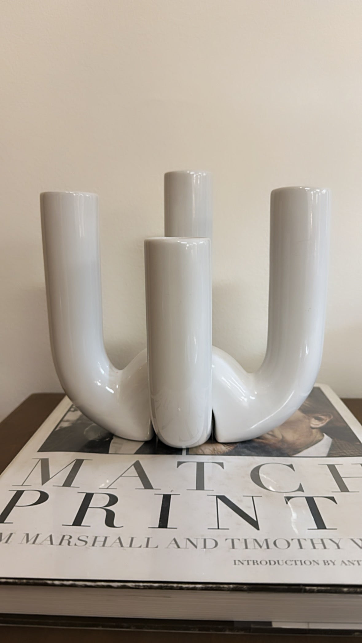 Tubular Vase – Casa Modelo Studio